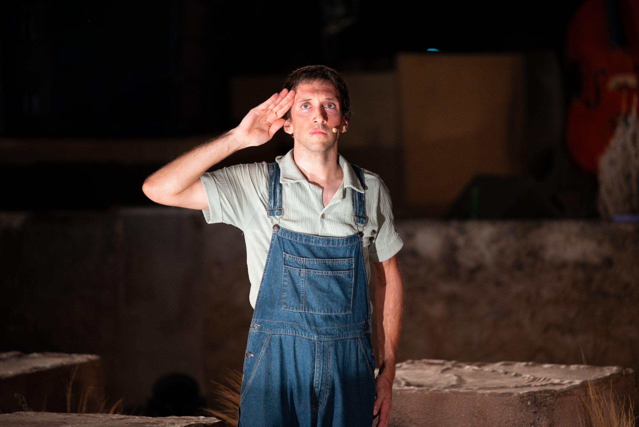 Γίνεται δέντρο το πουλί; - Athens Epidaurus Festival