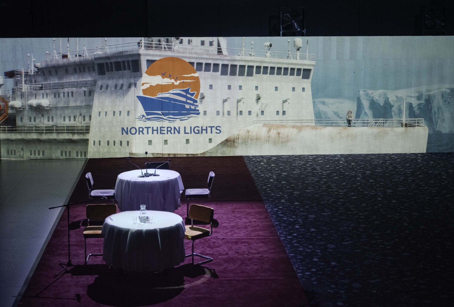 Elizabeth Costello / J. M. Coetzee: Επτά μαθήματα και πέντε παραβολές ...